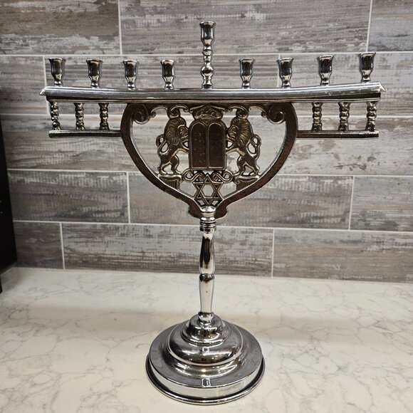 Holiday | Vintage Cromwell Silver Mfg Corp Chromium Lion Menorah | Poshmark